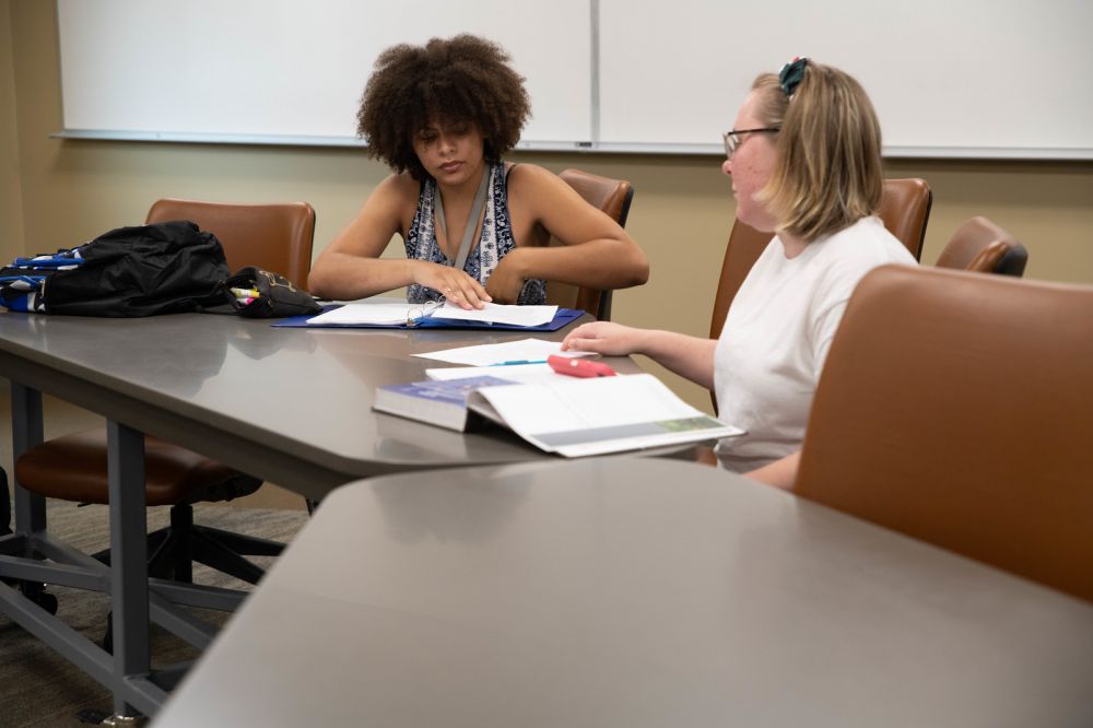 Why Apply At Eureka College