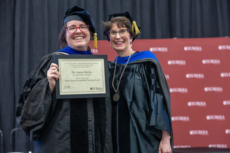 Dr. Annie Kelvie Named 2025 Helen Cleaver Distinguished Teaching Award ...